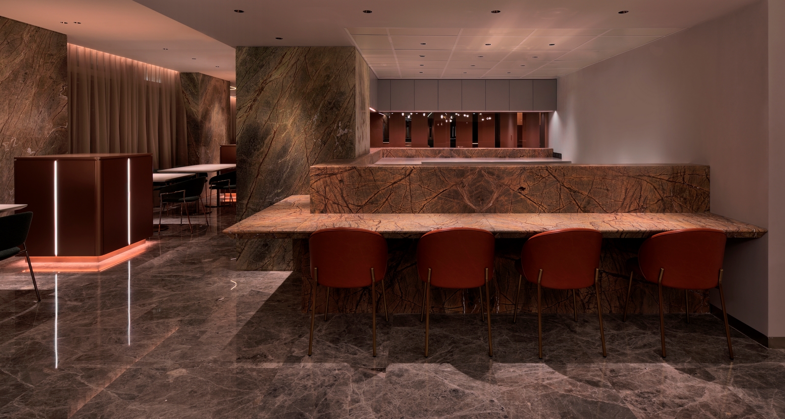Gold Winner | AW Restaurant. Autumn | YUIMOM Group