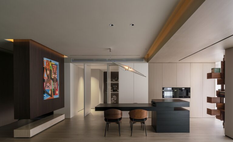 Gold Winner | Yu Hu No. 1 Summit | Space Design of Seven Islands